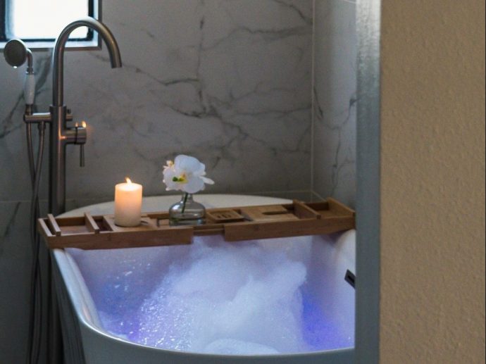 Exploring the Best Design Features of Luxury Bathtubs